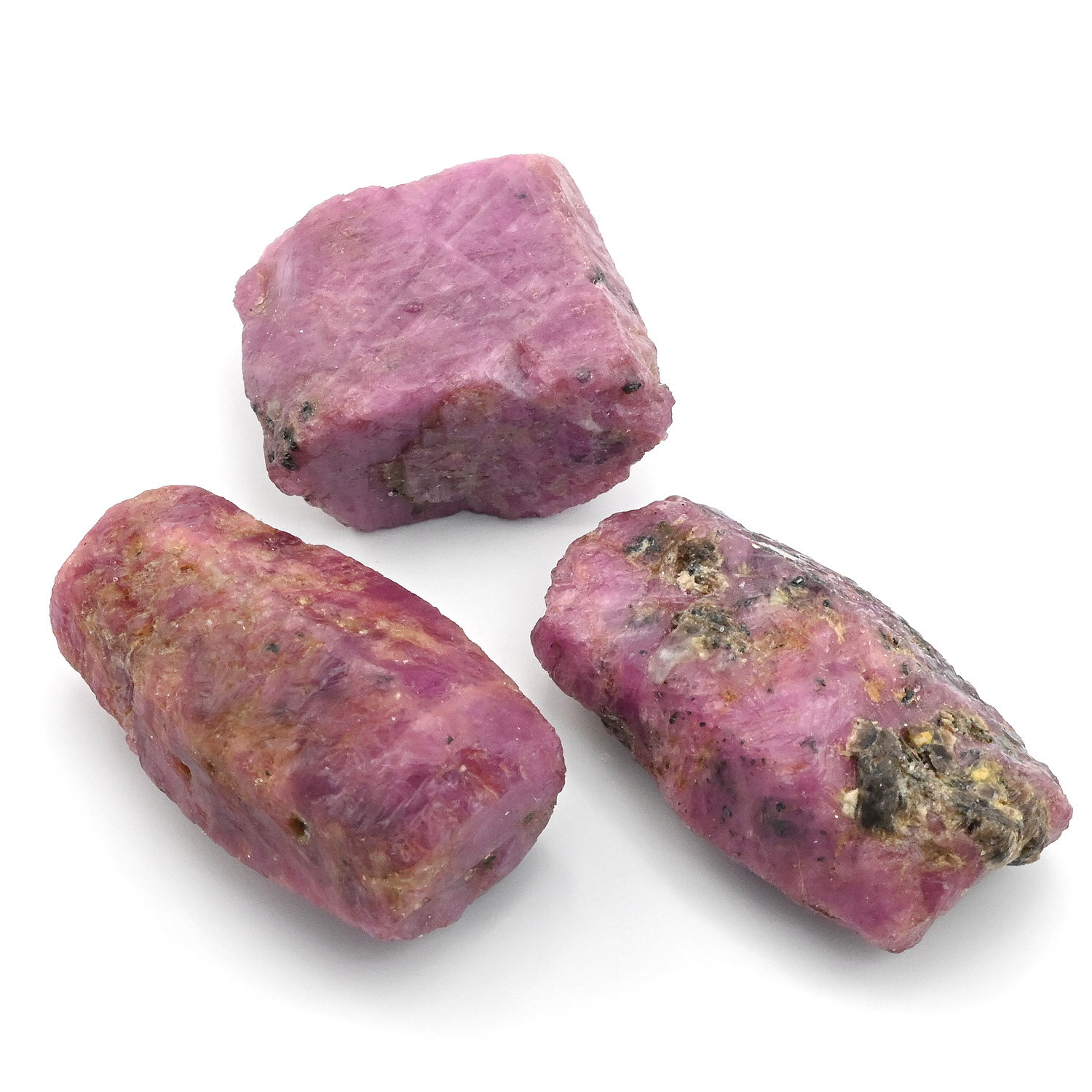 Минерал рубин 15*16*22мм. 14-17г .