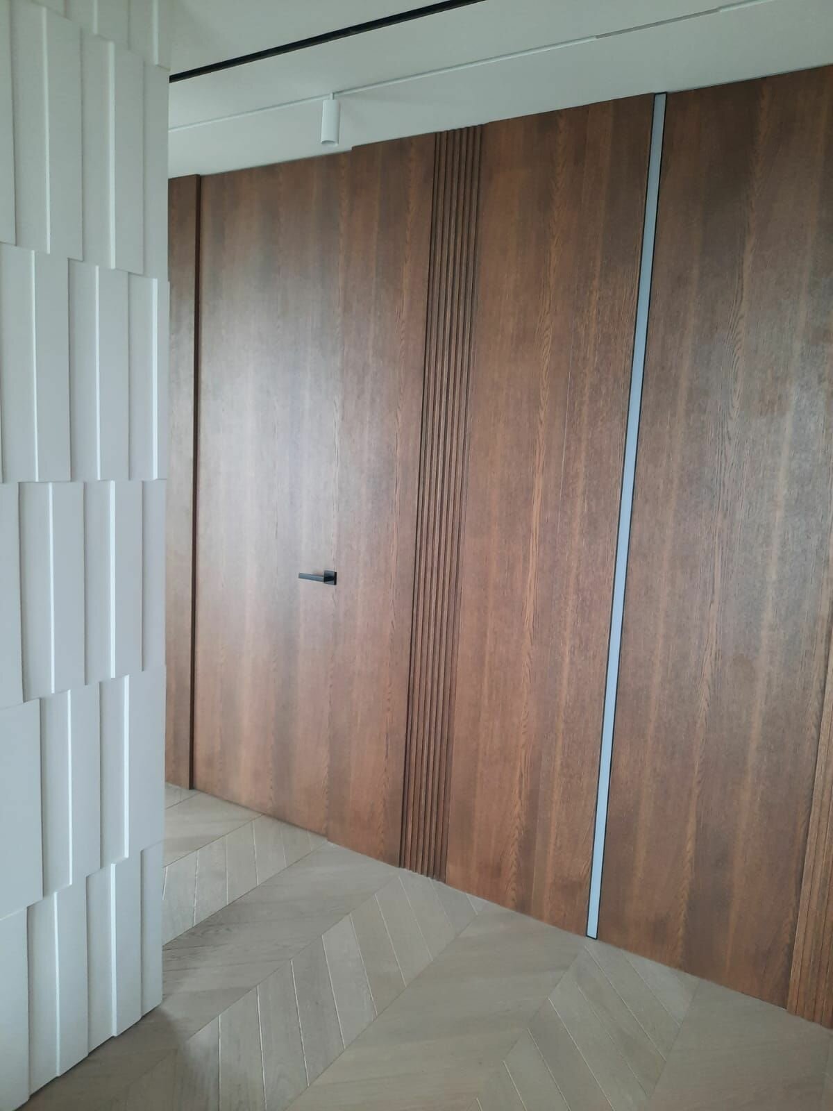 Стеновые панели из натурального дерева. Шпон Дуба MOD-11 "Сhiaro". 50х50см - 4шт.