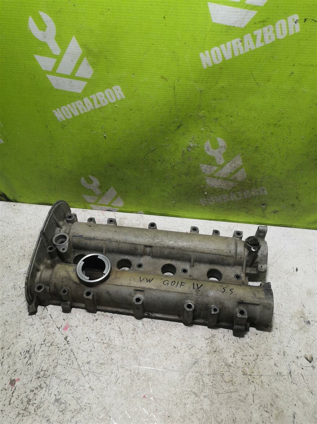 Крышка головки блока (клапанная) VW Golf 4 Bora 97-05
