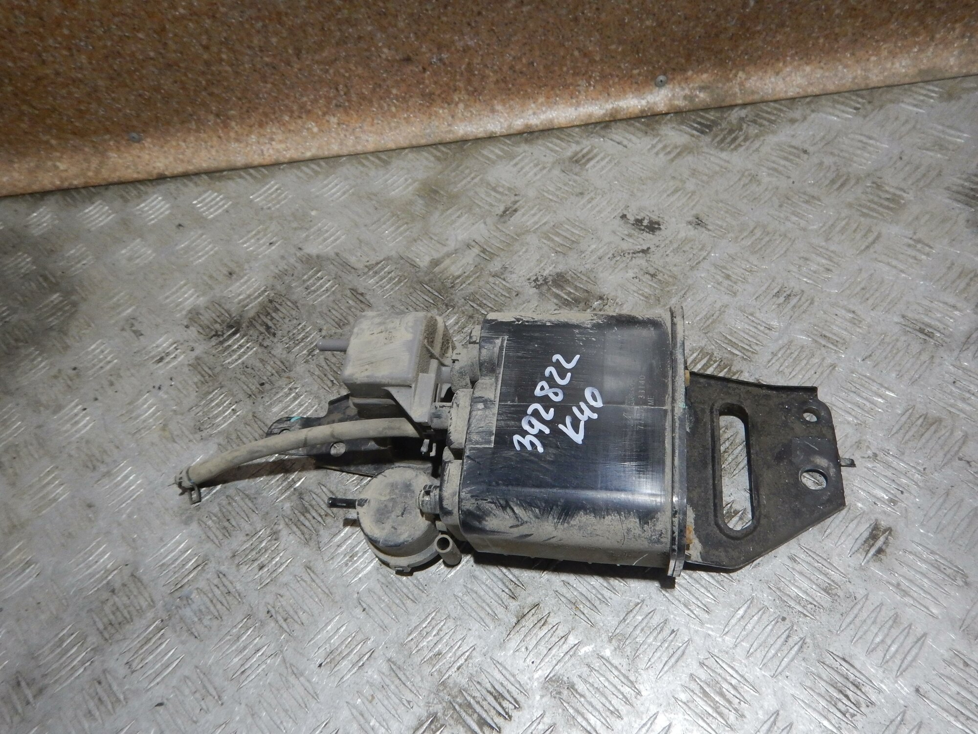 Б/У Абсорбер (фильтр угольный), Toyota (Тойота)-CAMRY 40 (06-11) TOYOTA CAMRY 40 (06-11) Без видимых повреждений. 392822...