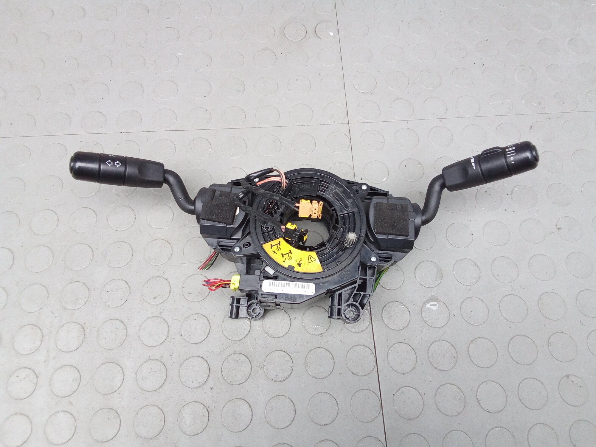 Переключатель поворотов и дворников (стрекоза) LAND ROVER RANGE ROVER SPORT, Номер XPB500350PVJ, XPC500120PVJ, XPE500070PVJ, YRC500080