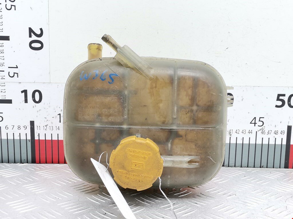 Бачок расширительный Opel Astra H 1682641080 арт. 1889523