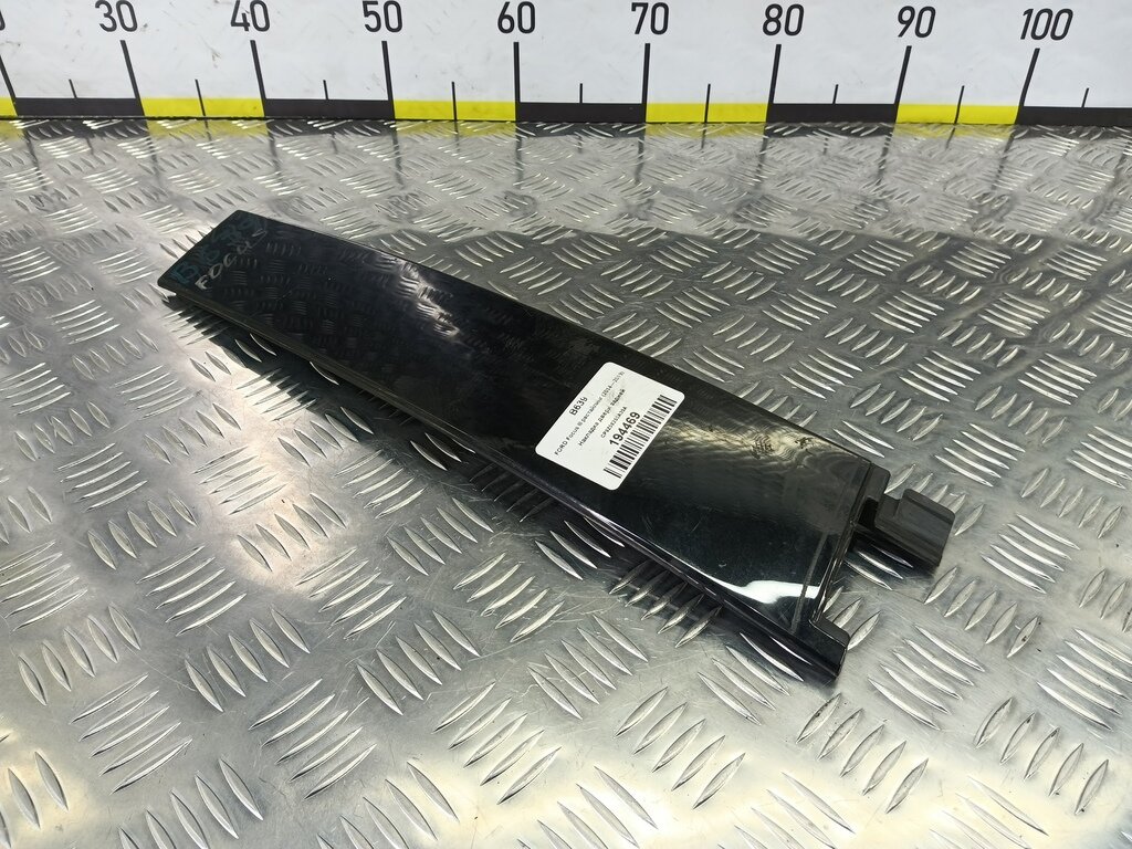 Накладка двери задней Б/У для FORD Focus III рестайлинг (2014—2019) CP9Z58255A35A