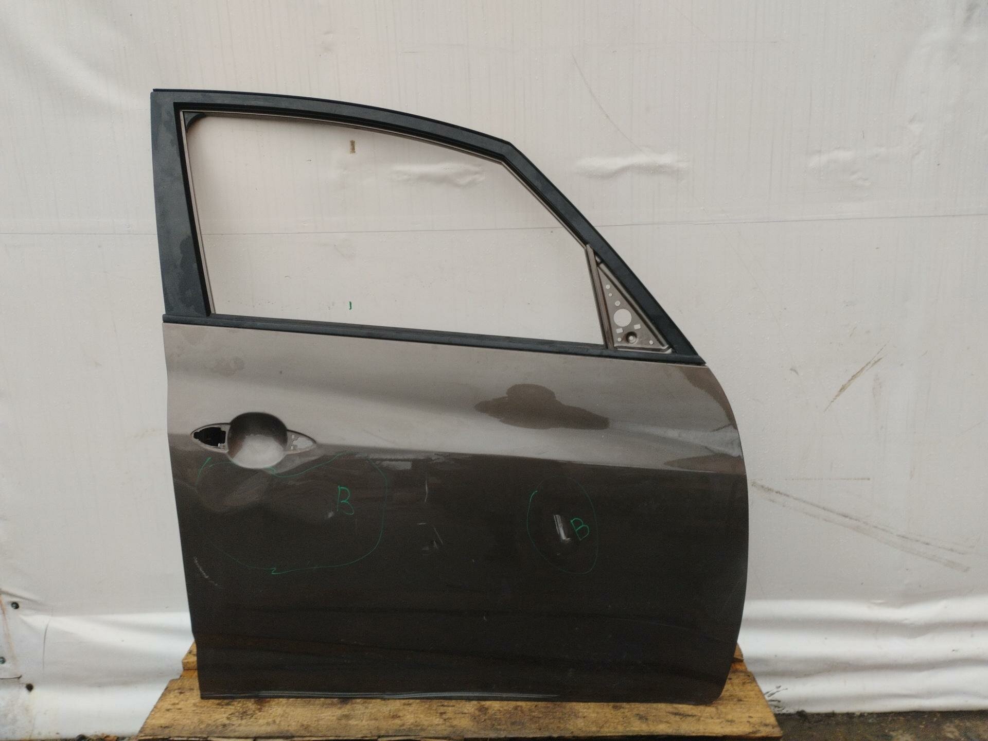 Дверь передняя правая Kia Venga рест. 2018