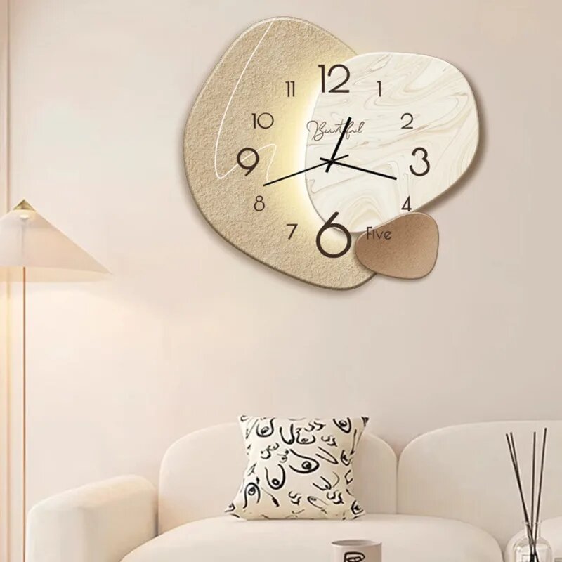 Настенные часы минимализм 29x28 см, No Lamp