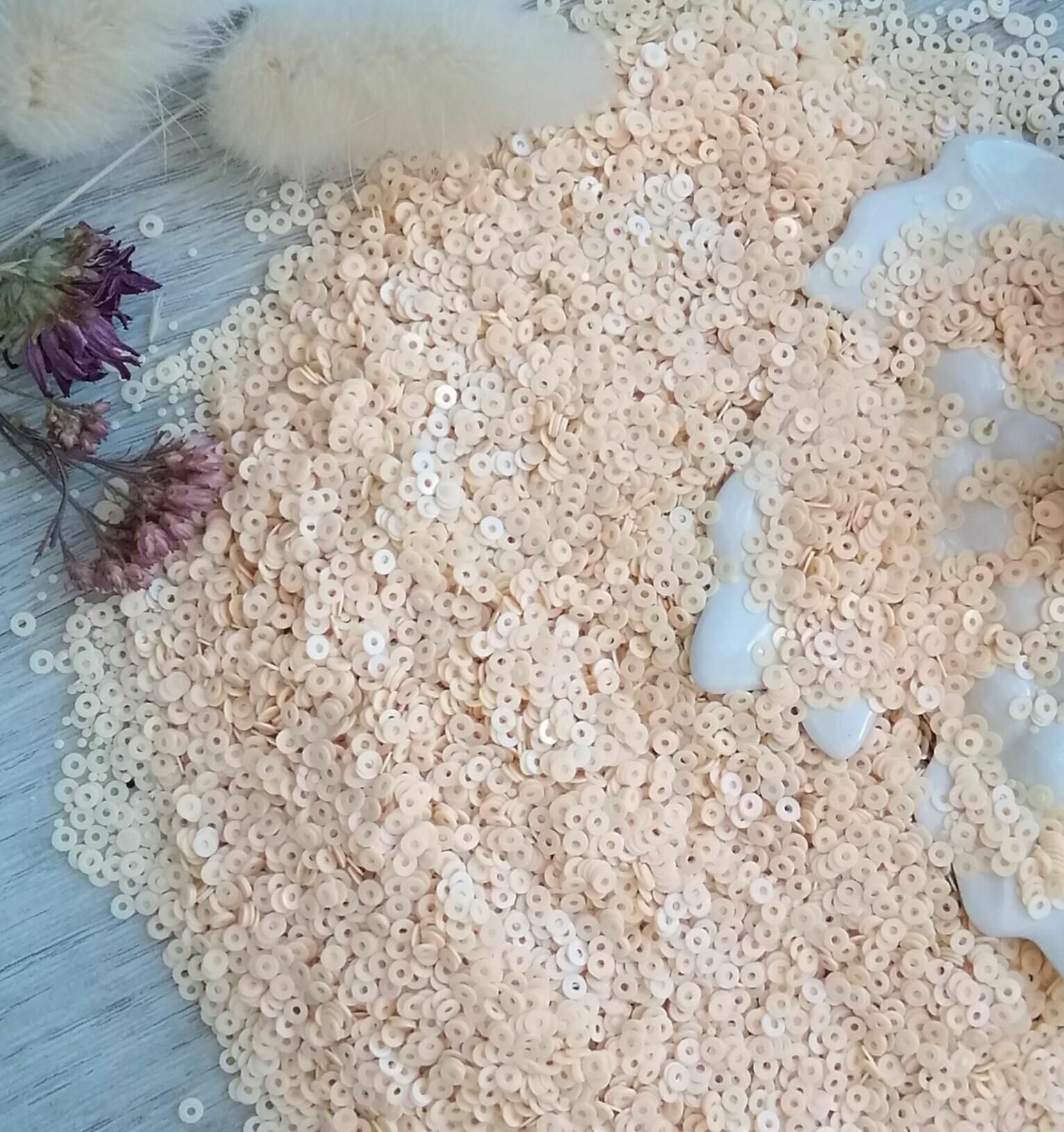 Пайетки круглые 2,5 мм, плоские, #p047. Упаковка 3 грамма