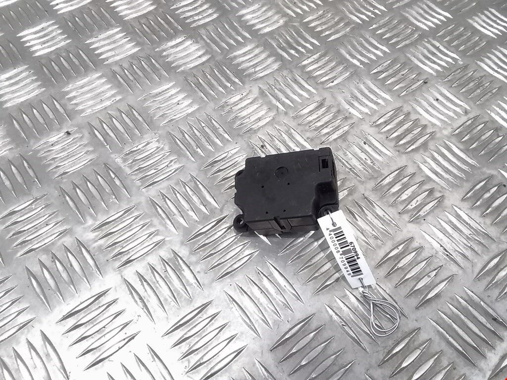 Сервопривод (электропривод моторчик привода) заслонки печки Opel Vectra C 9180201 арт. 670994