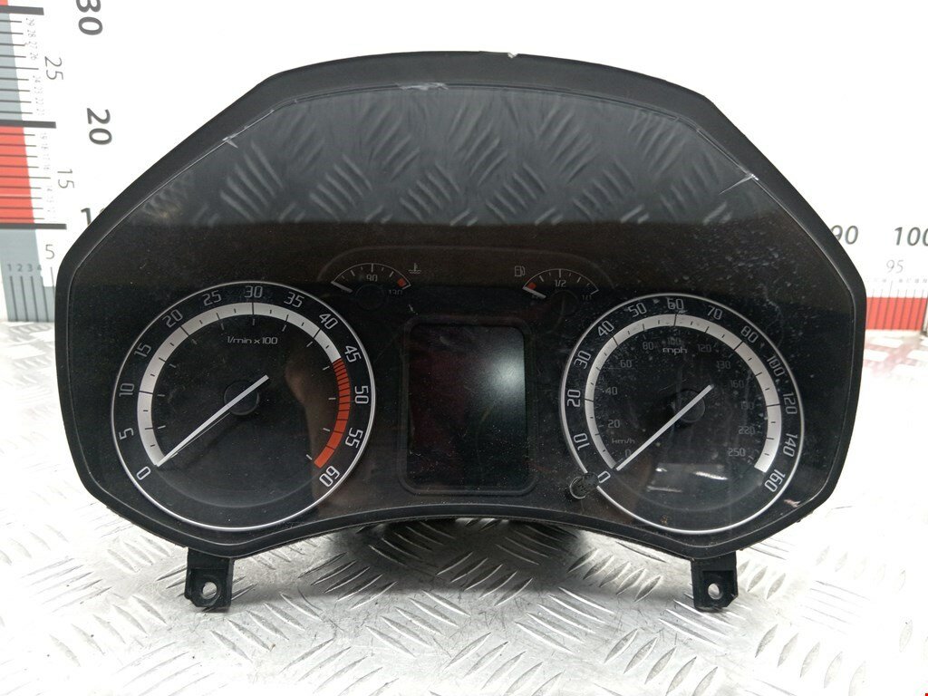 Панель приборная (щиток приборов) Skoda Octavia 1Z 1Z0920942E арт. 1789619