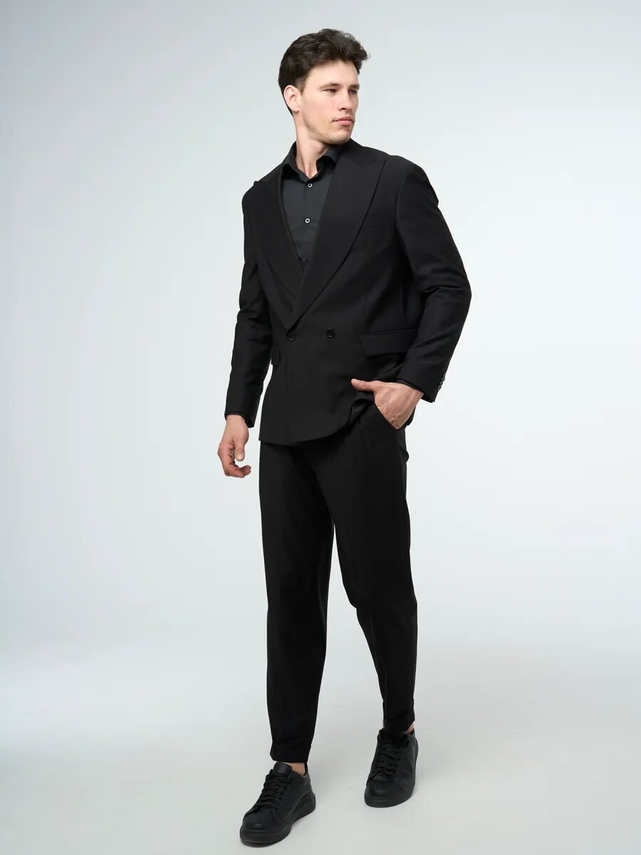 Комплект одежды 2025