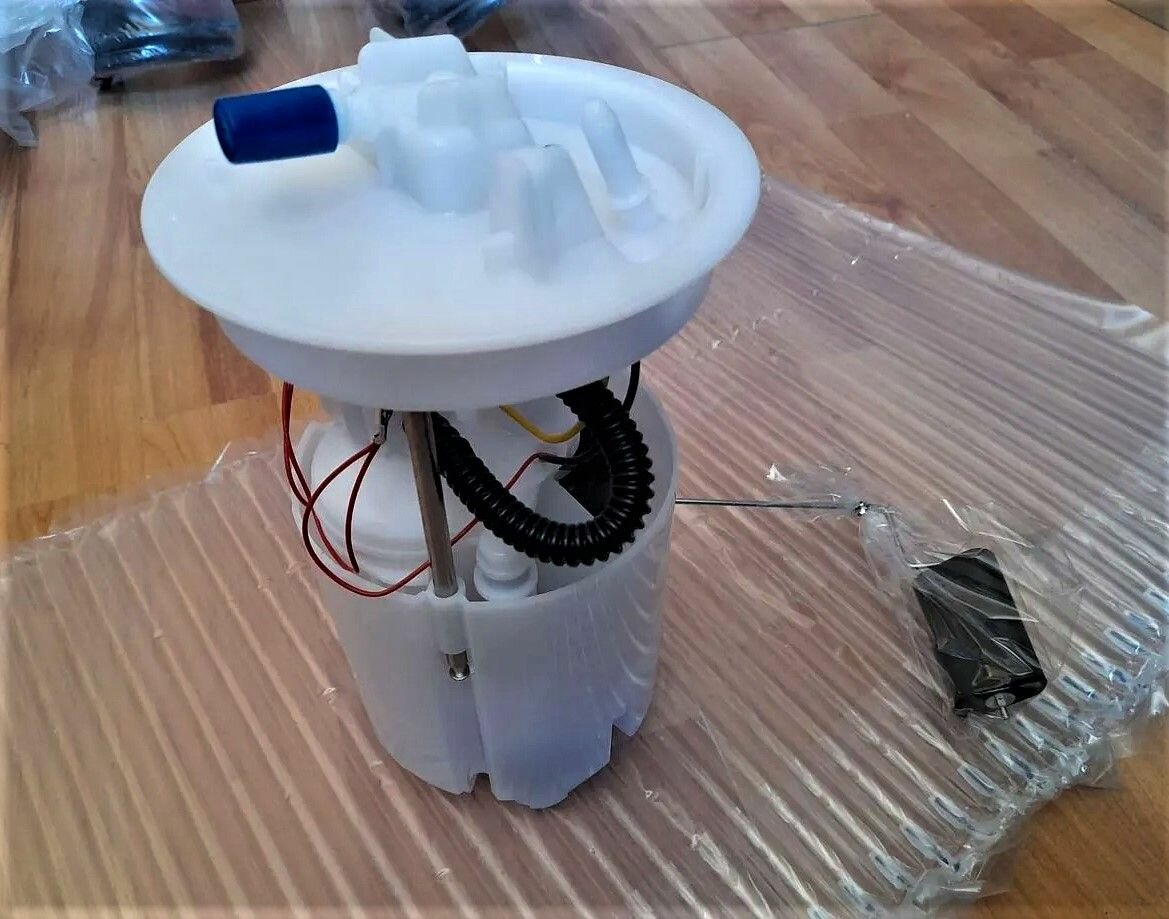 Топливный насос в сборе на Форд Фокус 3, Фокус 3 рестайлинг, 1.6 л