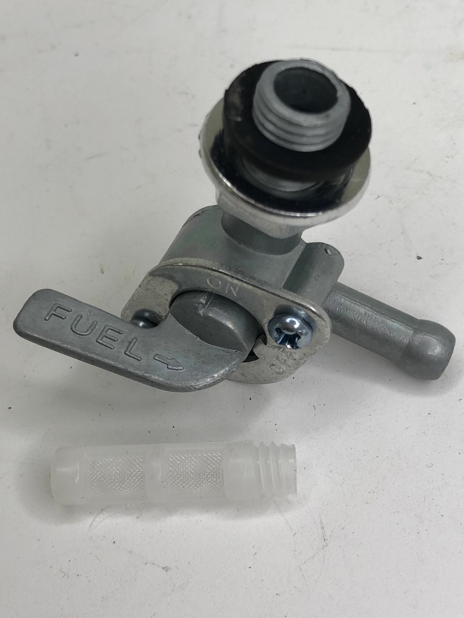 Бензокран в бак CRF50 (M10x1,25)