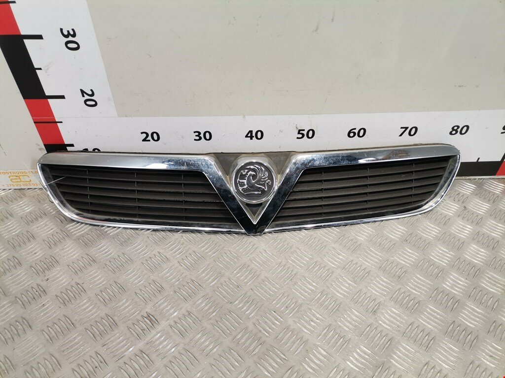 Решетка радиатора Opel Vectra C 13106814 арт. 915636
