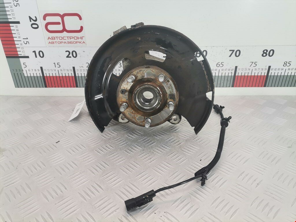 Ступица (кулак цапфа) передняя левая Opel Astra J 13319480 арт. 1566846
