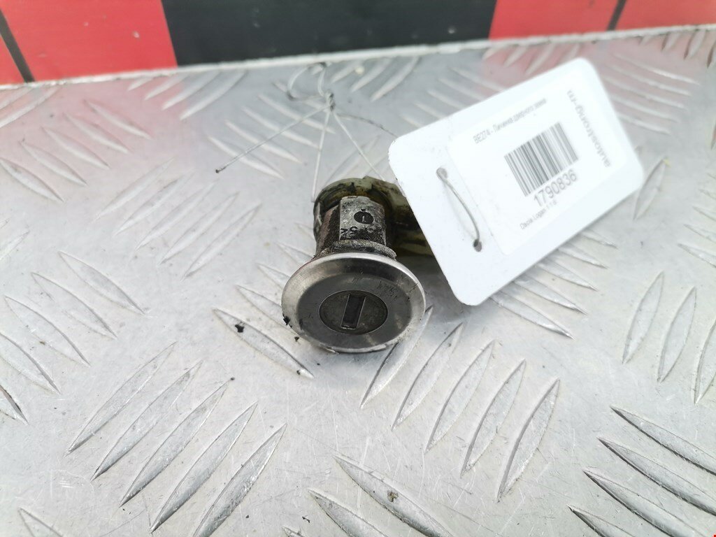Личинка дверного замка Renault Logan 1 805025372R арт. 1790836