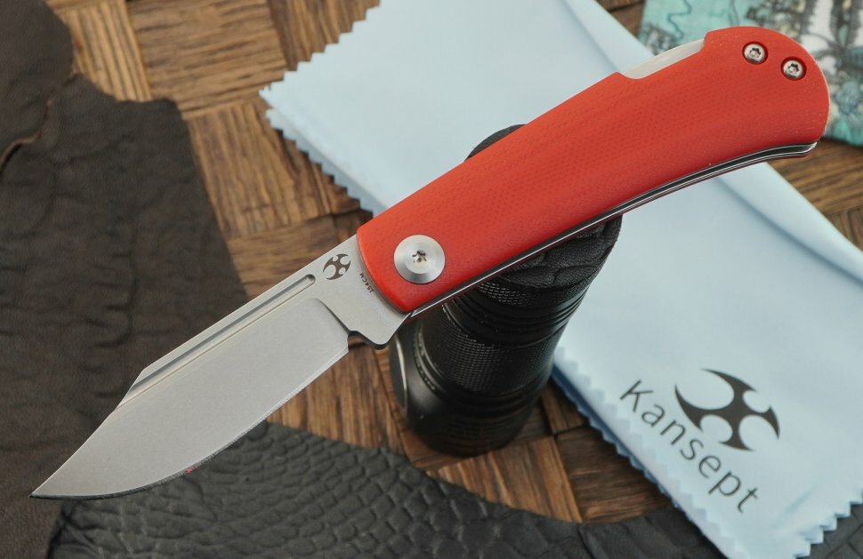 Складной нож Kansept Knives Wedge back lock, сталь 154CM, рукоять красный G-10