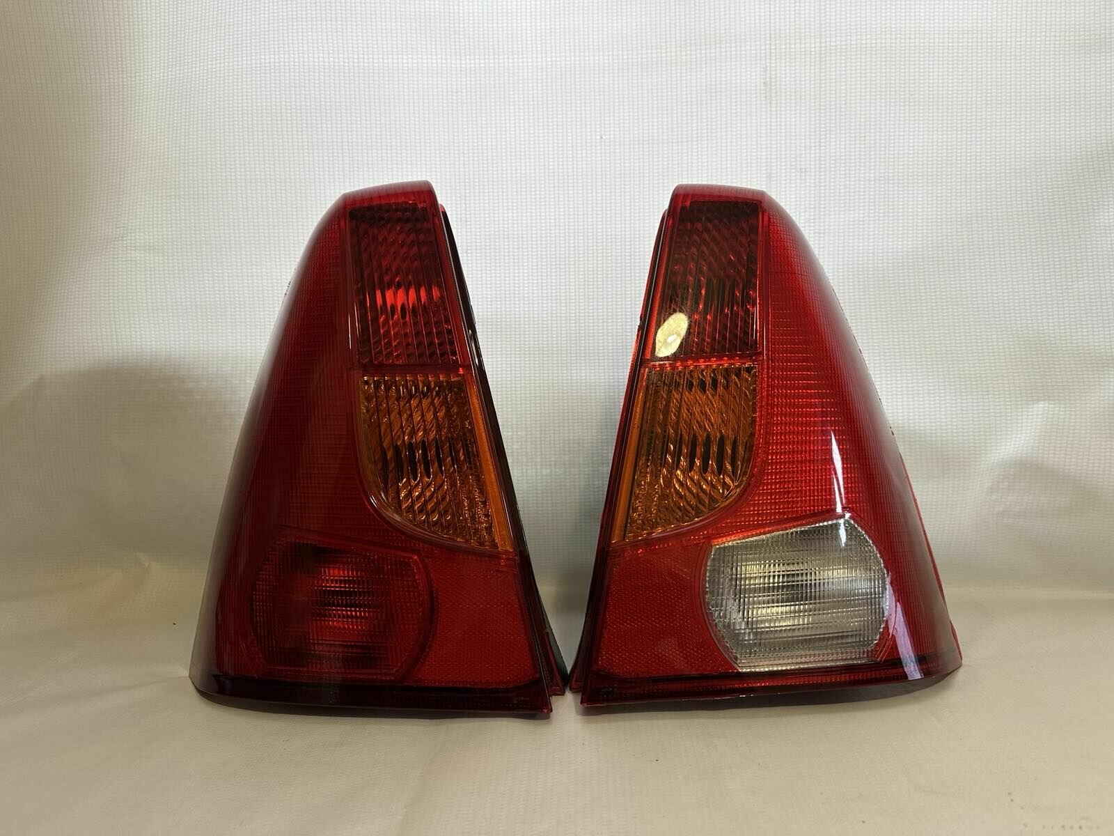 Задние фонари Рено Логан 1 RENAULT LOGAN с 2005 по 2009 год правый левый комплект Турция