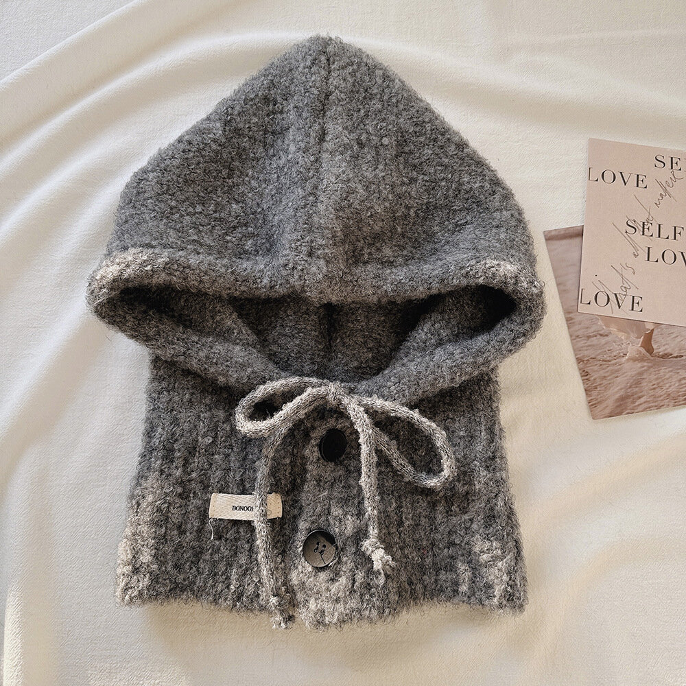 Шарф-капюшон для женщин