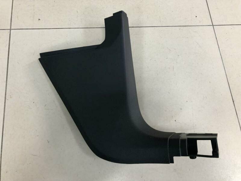 Обшивка стойки Volkswagen Tiguan 2017 кат.номер: 5NB863484E