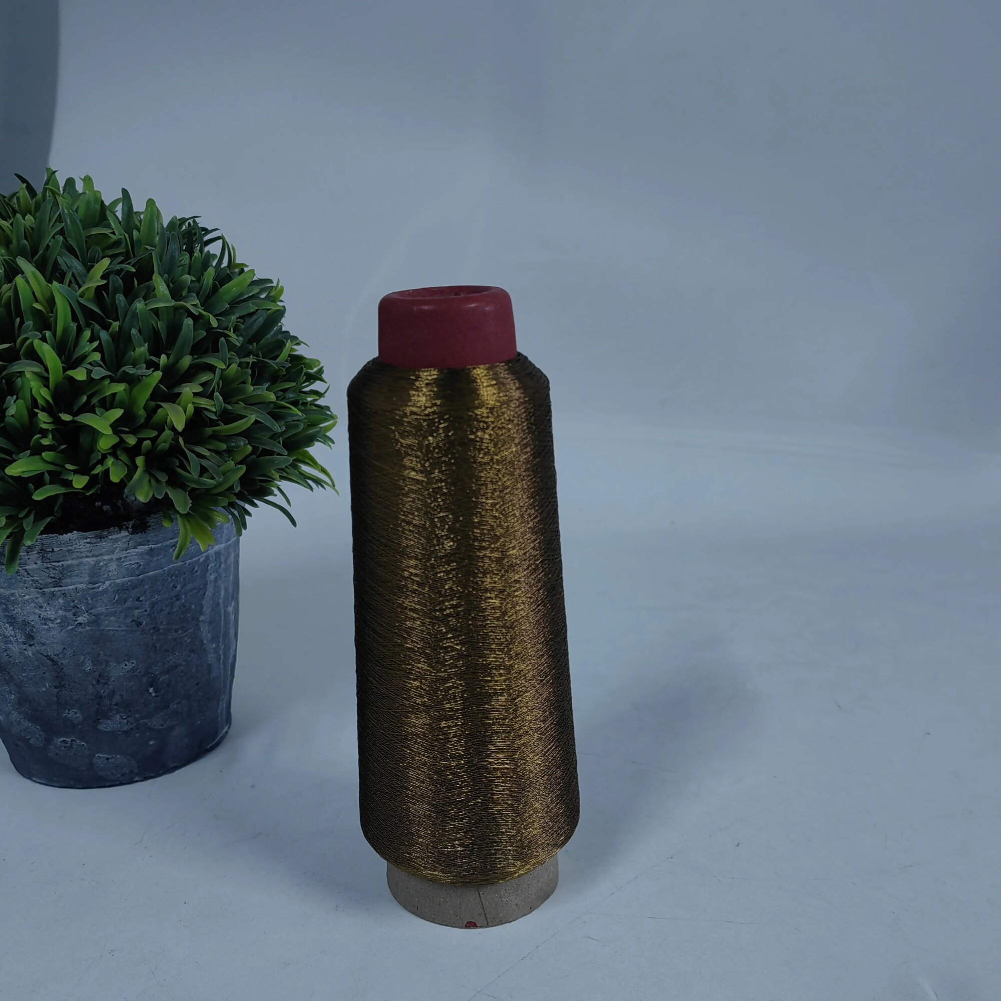 Металлическая нить Amo 150D 3000м для вышивки 45 цветов Hazelnut Brown