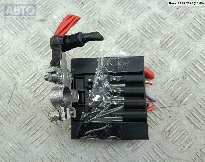 Блок предохранителей Mercedes Vaneo W414 (2001-2006)