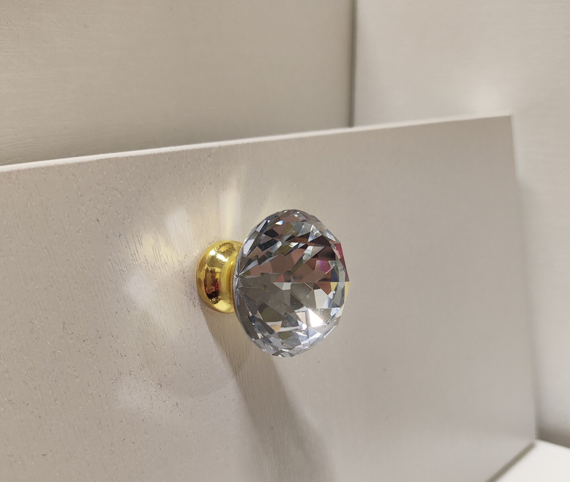 Ручка кнопка кристалл/золото, 1шт.