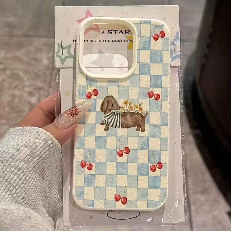 Чехол для iPhone 15 Pro: такса с цветами, белый