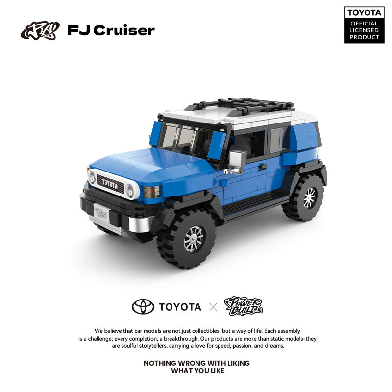 Конструктор для сборки Toyota FJ Cruiser 1:32 — лицензия, ретро-внедорожник, коллекционная модель, подарок автолюбителю