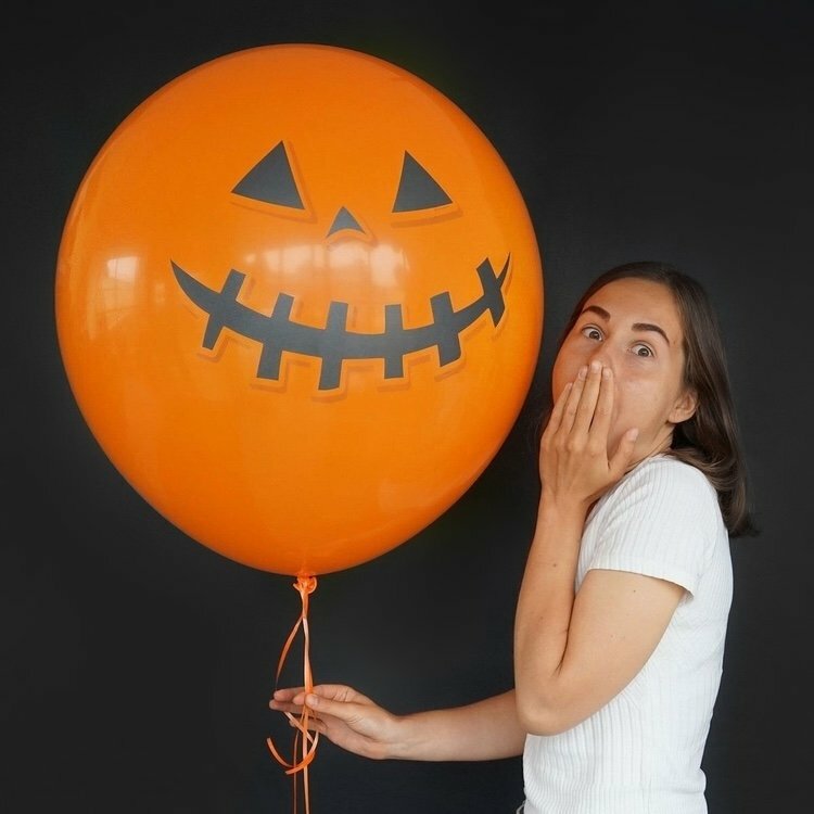 Оранжевый шар "Улыбка тыквы"