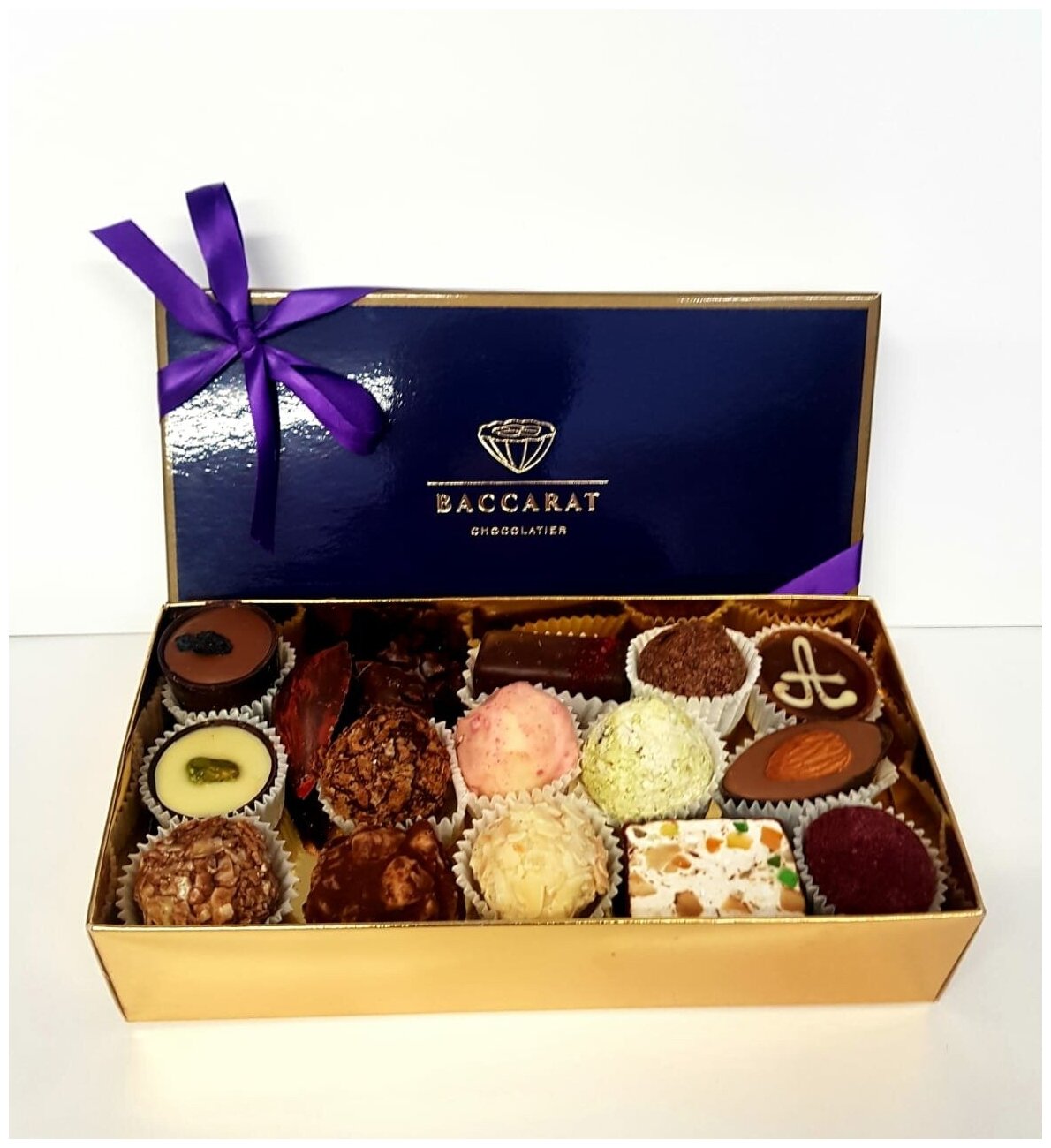 Подарочный набор конфет "Grand", 390г, без красителей и консервантов из бельгийского шоколада