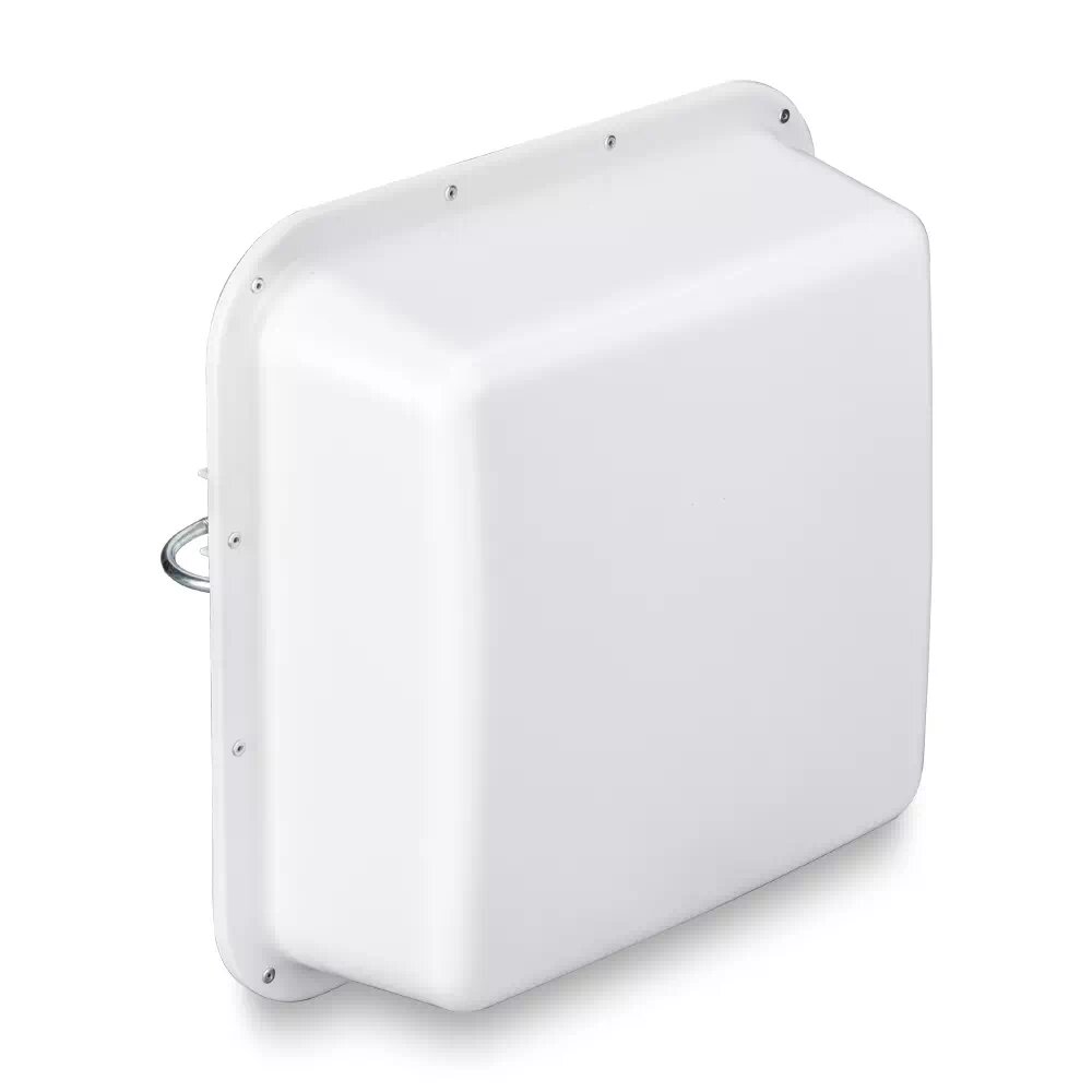 Антенна широкополосная KROKS KAA15-700/2700F