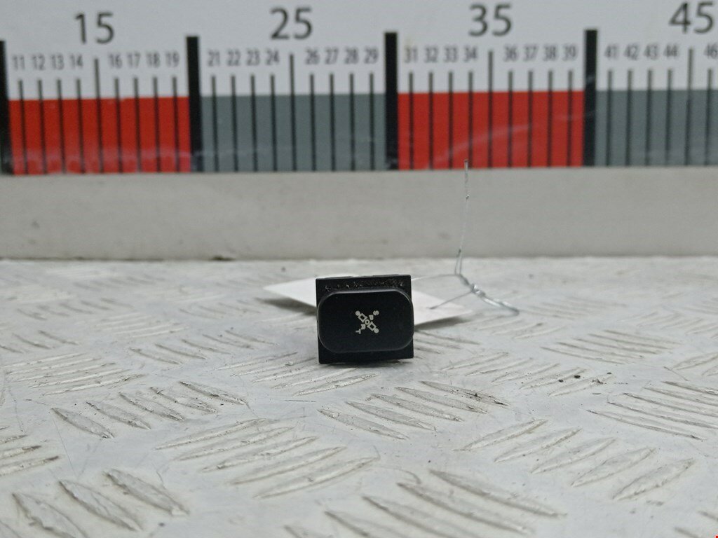 Кнопка переключения режимов подвески Peugeot 607 655447 арт. 1910245