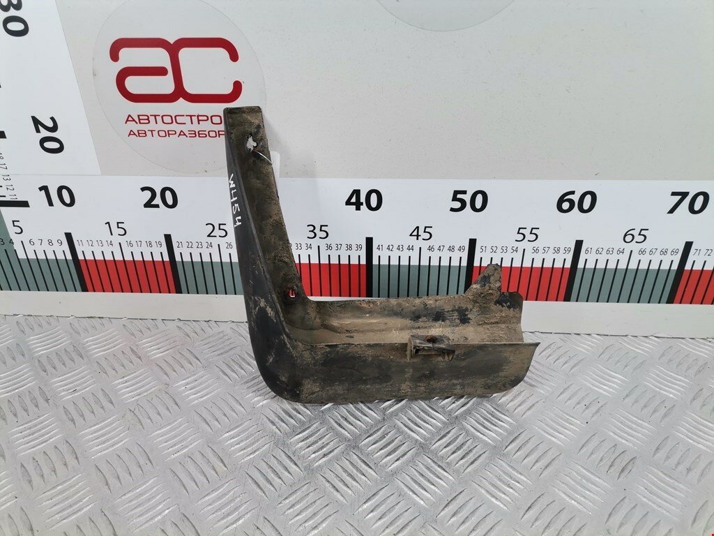 Брызговик задний Kia Sorento 1 (BL) 868413E010 арт. 1983771