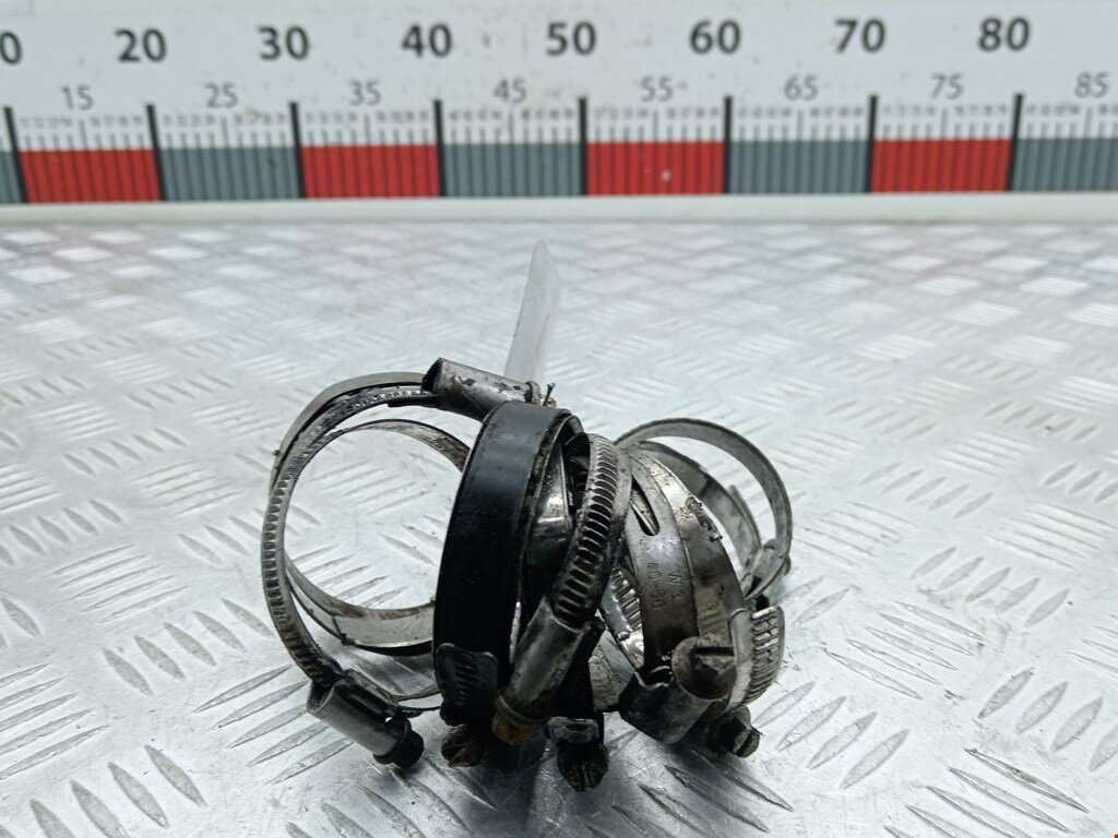 Хомут металлический Mercedes A-Class (W168) 11617798304 арт. 2018723