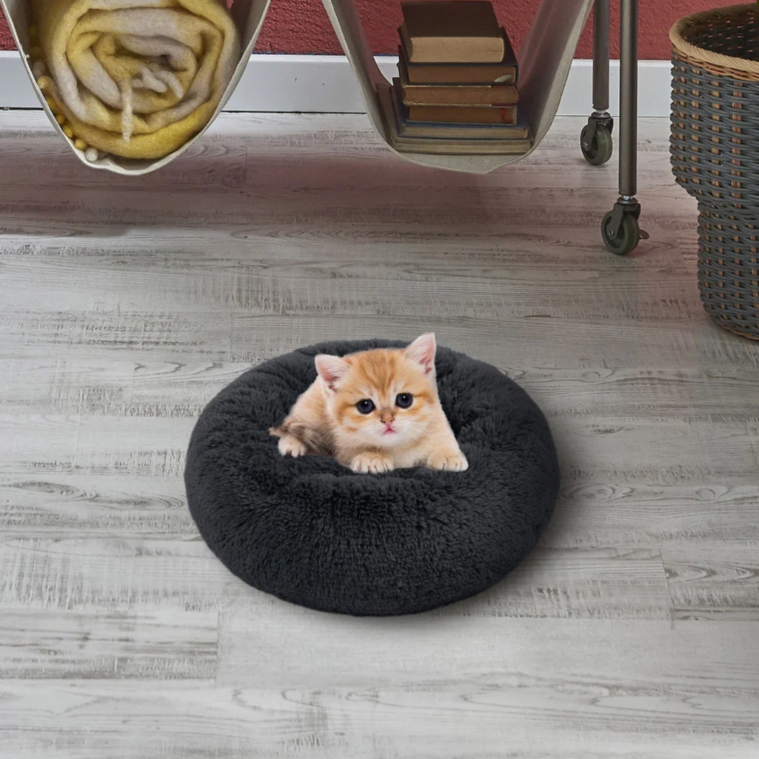 Пушистая лежанка d40 см +-5 см для мелких кошек и собак цвет черный артикул PNL40