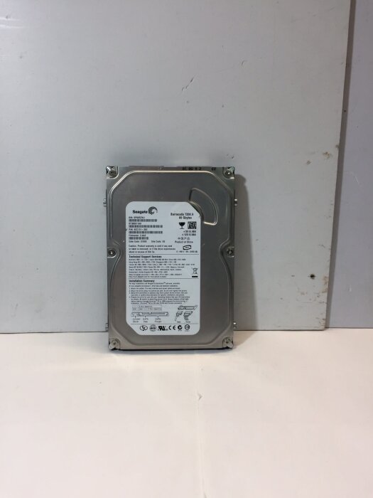 Жесткий диск 3.5" Seagate 80Gb Sata ST3808110AS