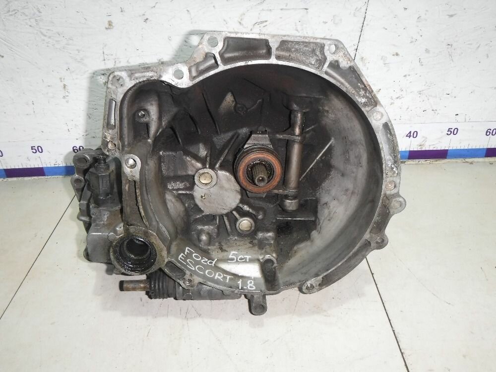Механическая коробка передач Ford Escort V 1077185