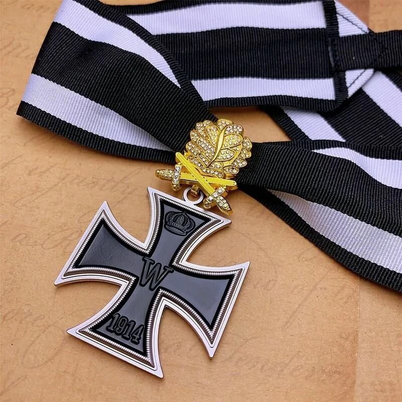 Немецкий Железный крест 1813 года Копии Золотисто-желтый