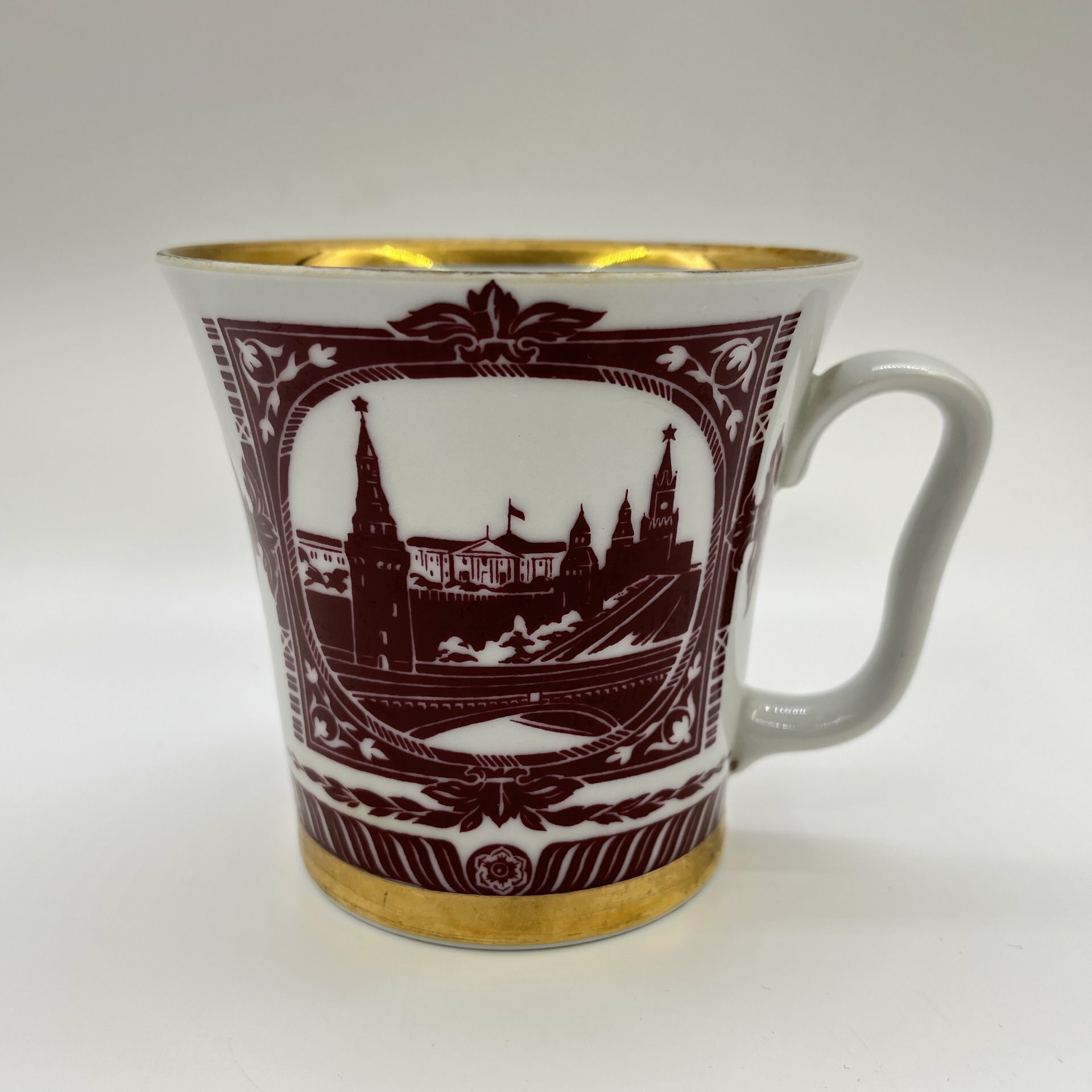 Чашка "60 лет СССР", фарфор, деколь, золочение