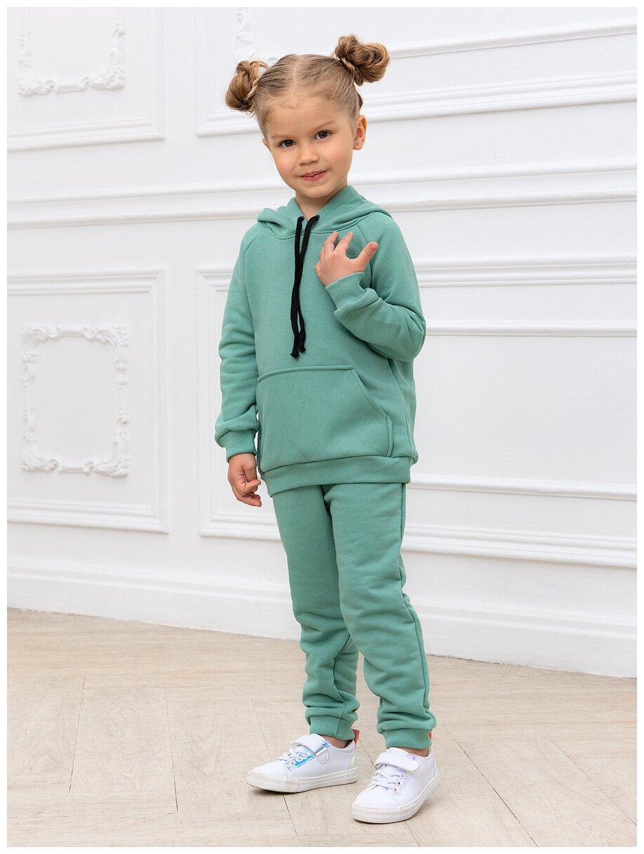 Костюм спортивный