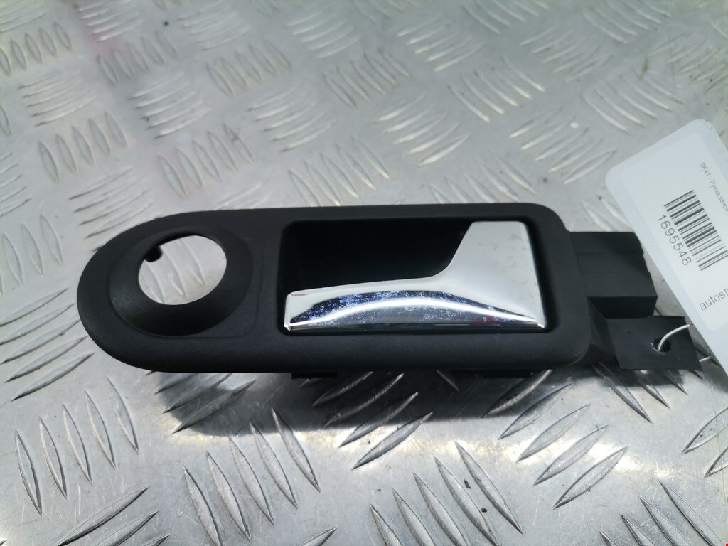 Ручка двери внутренняя передняя правая Volkswagen Golf 4 1J0837114M арт. 1695548