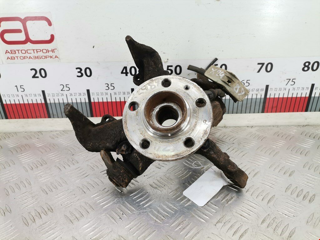 Ступица (кулак цапфа) передняя левая Seat Ibiza 3 6Q0407621AD арт. 1771446
