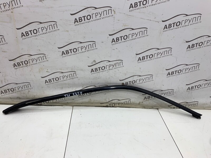 Молдинг двери Перед. Лев. BMW X5 30d E70 Е70 51 33 7 207 833