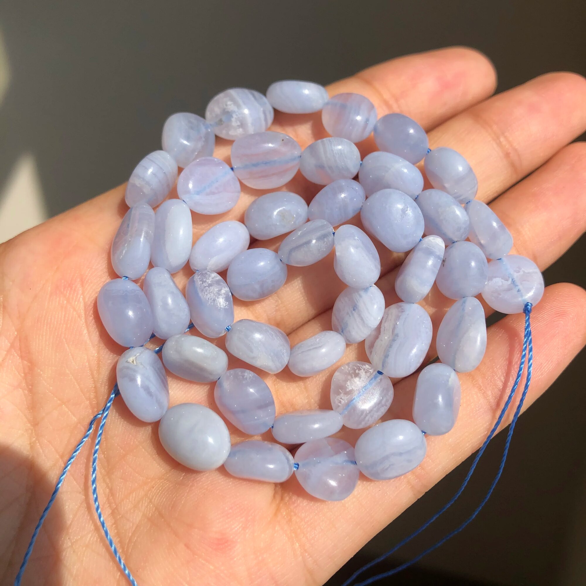 Бусины из агата фиолетового цвета, 8-10 мм