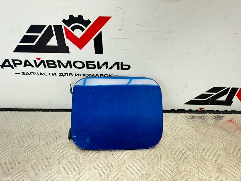 Б/У лючок топливного бака toyota Corolla Fielder 2018 NRE161G 2NRFKE nкод краски 8T7 64475 TOYOTA арт. 77350-12540