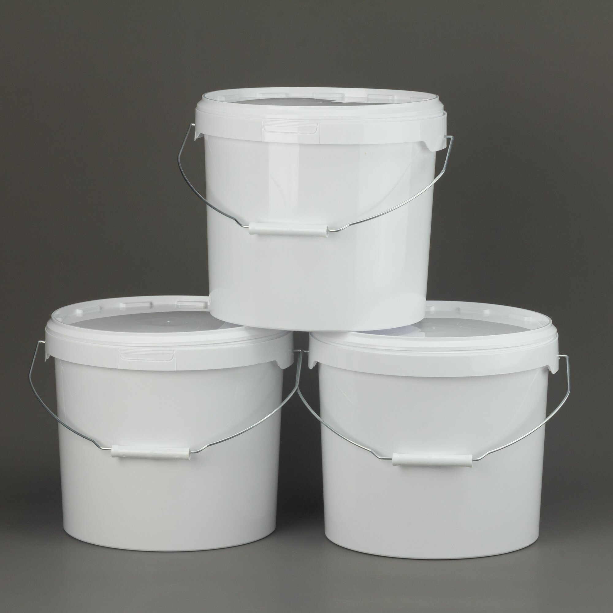 Ведерко (банка) с уплотненной крышкой 10л с металлической ручкой, комплект 3 шт