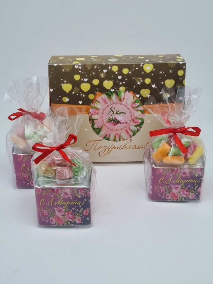 Подарочный набор с 8 марта 3 вида чая и 3 вида сладостей 265гр