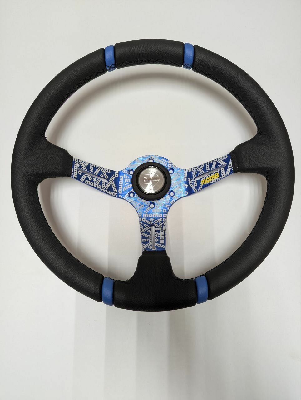 Гоночный руль с глубоким вылетом момо натуральная кожа синий