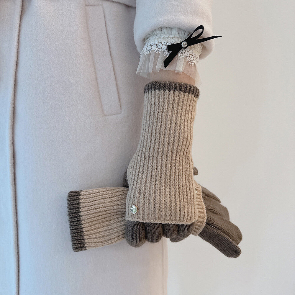 Перчатки для женщин