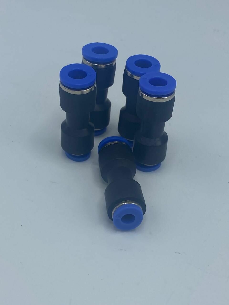 Фитинг переходной цанговый 04-06