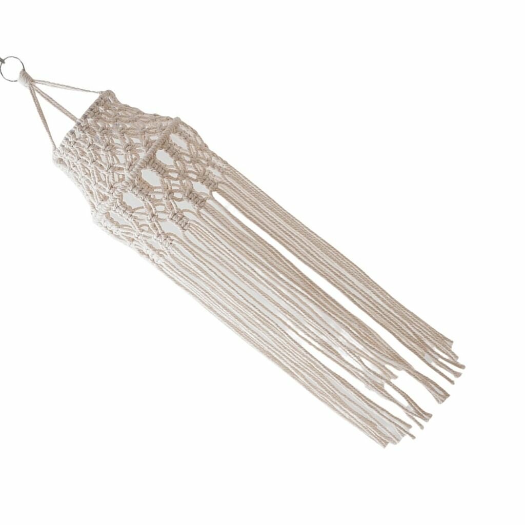 Абажур из макраме с кисточками